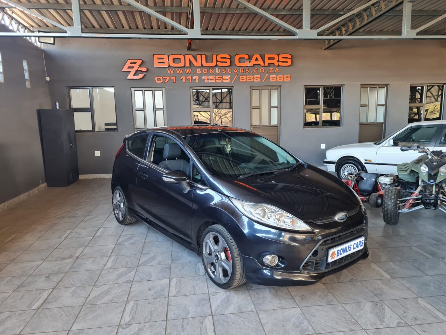 BONUS CARS – THE POOR MAN'S PARADISE