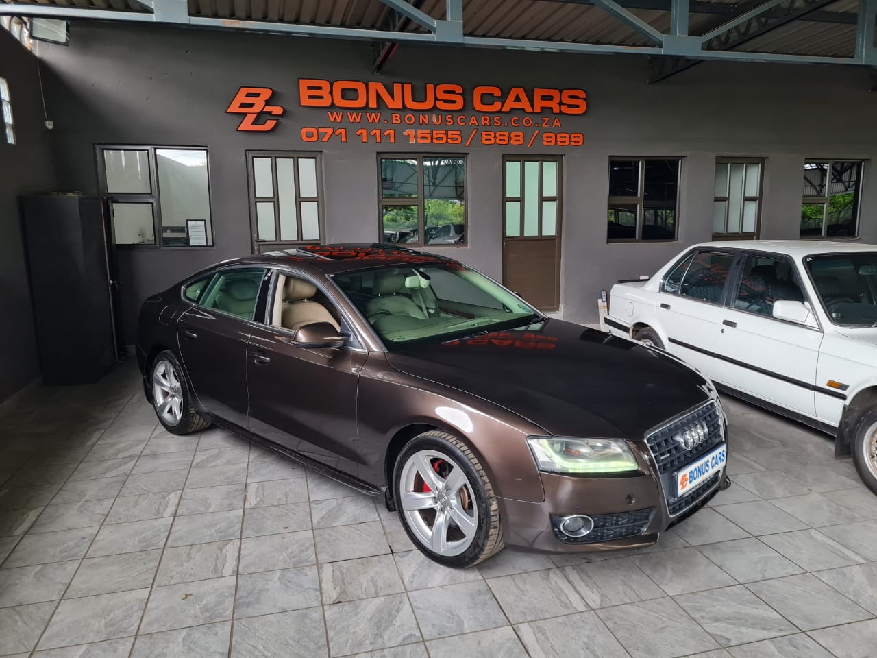 BONUS CARS – THE POOR MAN'S PARADISE
