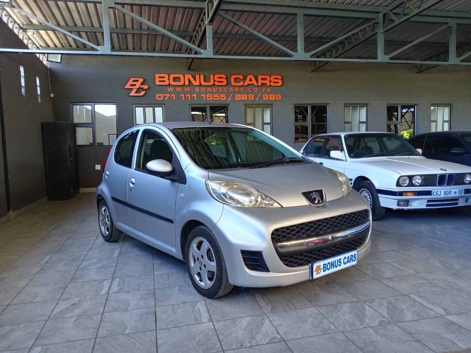 BONUS CARS – THE POOR MAN'S PARADISE