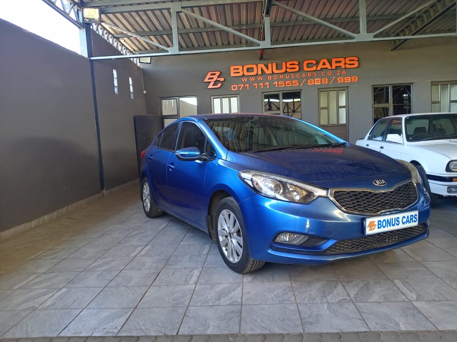 BONUS CARS – THE POOR MAN'S PARADISE