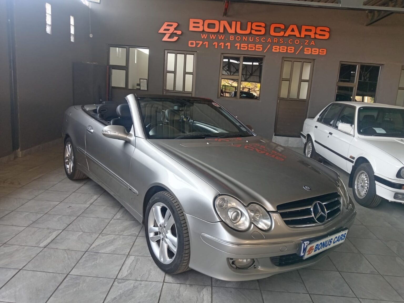 BONUS CARS – THE POOR MAN'S PARADISE