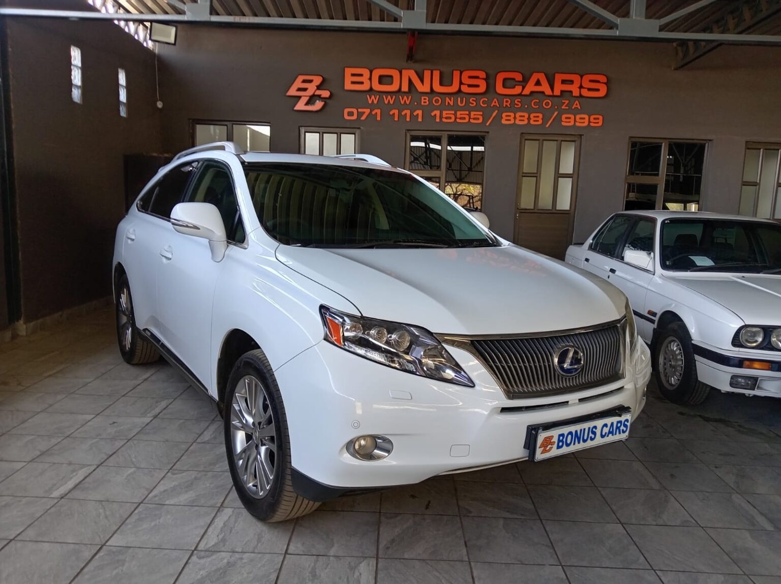 BONUS CARS – THE POOR MAN'S PARADISE